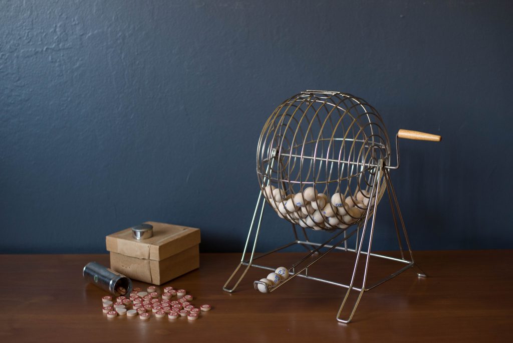 Vintage Bingo Game Set - Mid Century Maddist