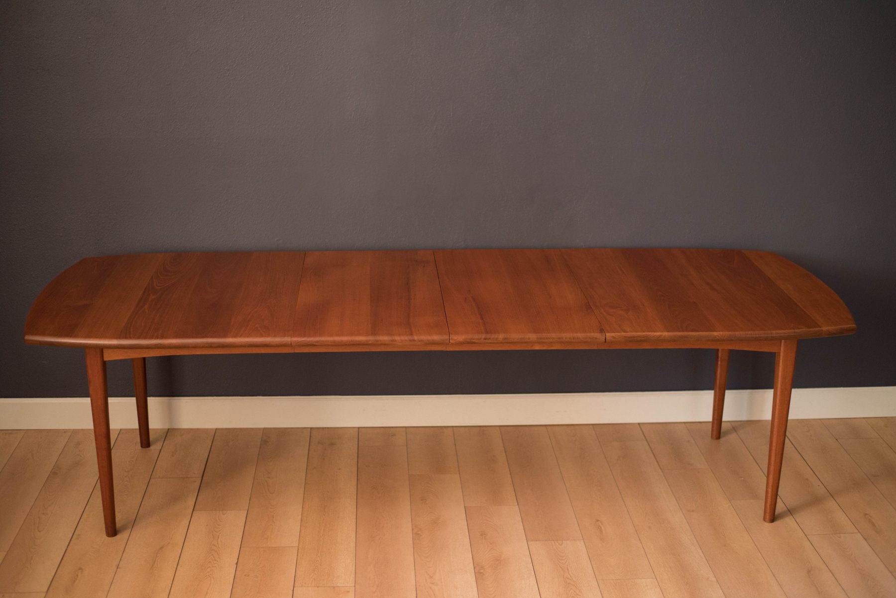 Mid Century Expandable Solid Teak Dining Table - Mid Century Maddist